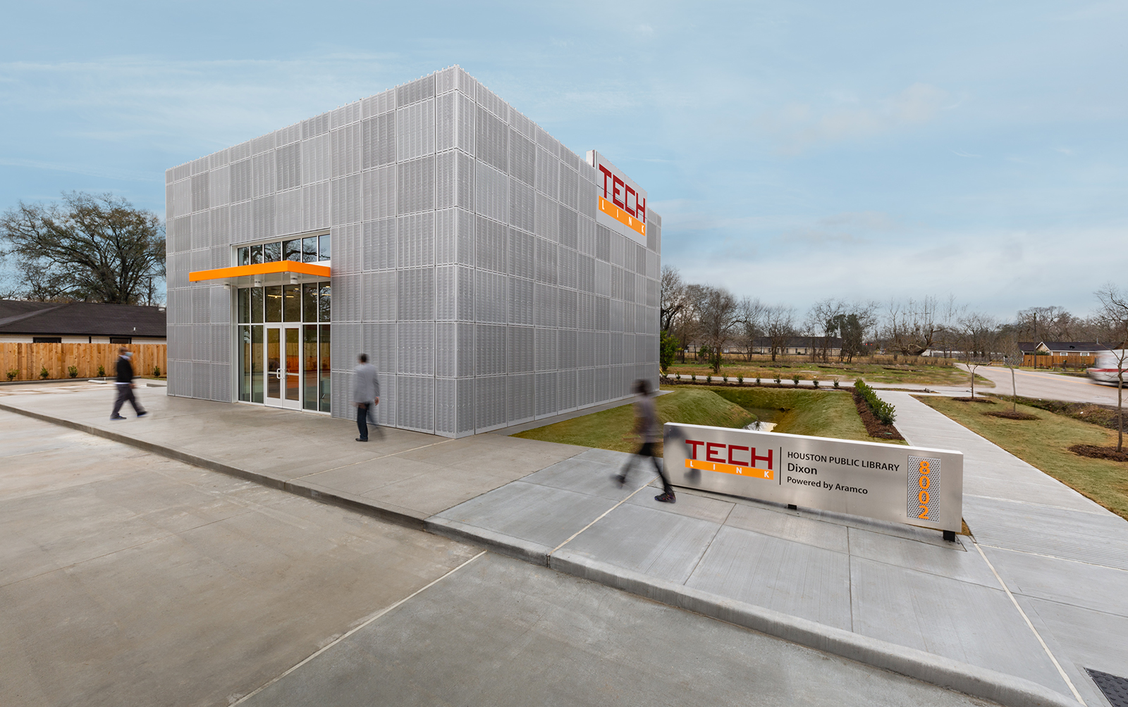 TECHLink Dixon Powered by Aramco Brings High-Tech to Houston ...