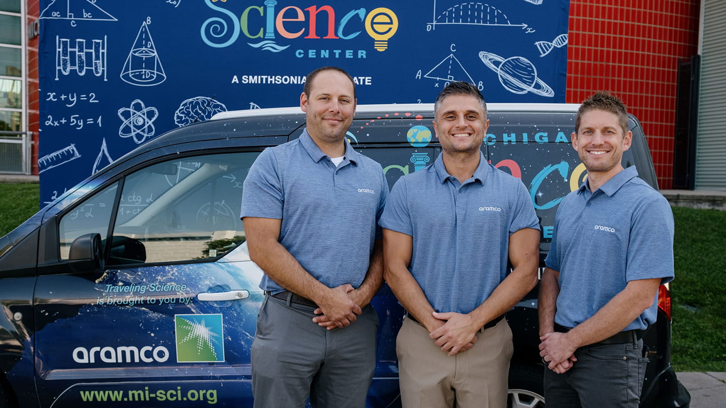 Traveling science program kicks off for Michigan students | Aramco Americas
