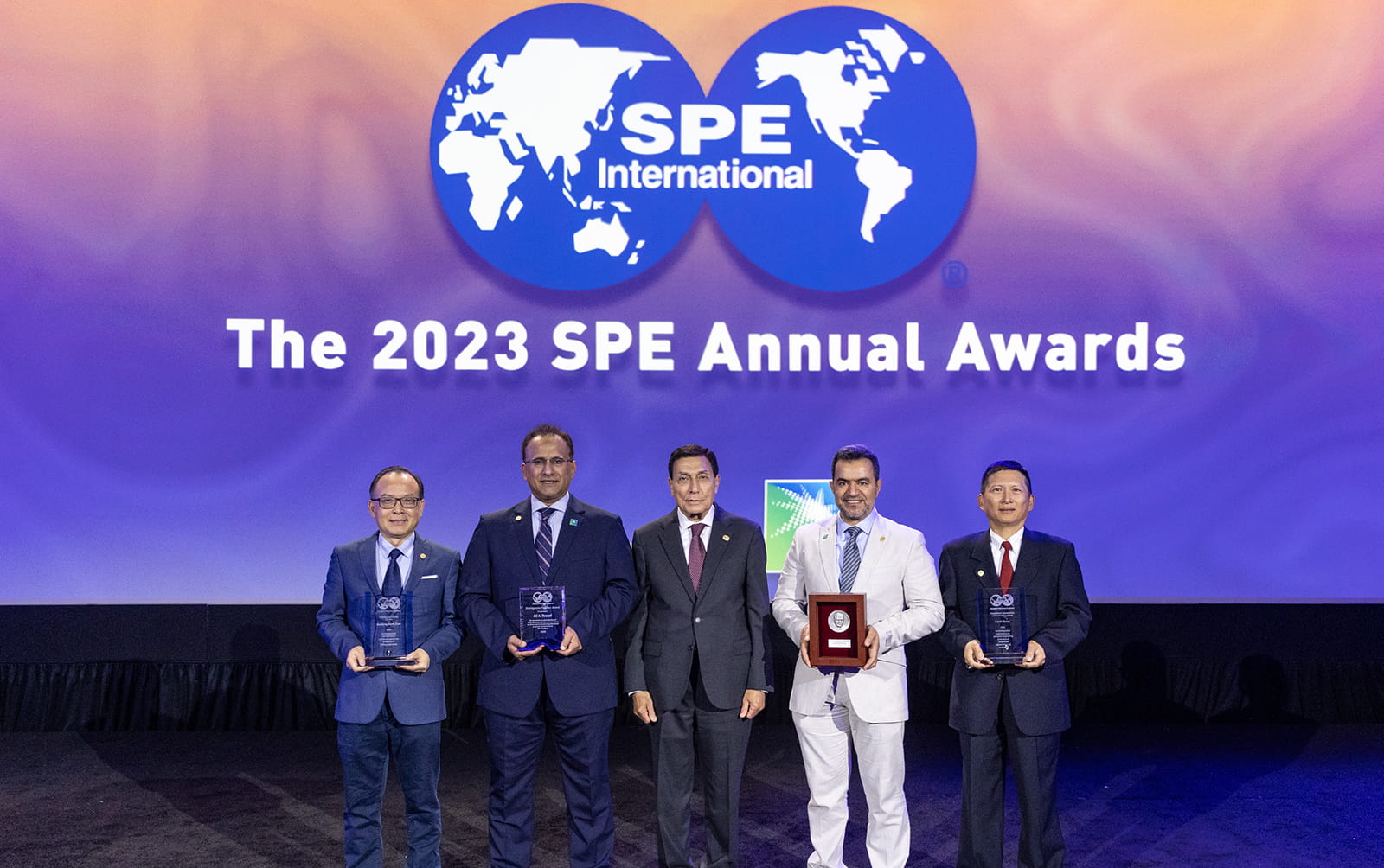 Leadership and technical excellence earn Aramco SPE awards | Aramco ... Leadership and technical excellence earn Aramco SPE awards | Aramco ...