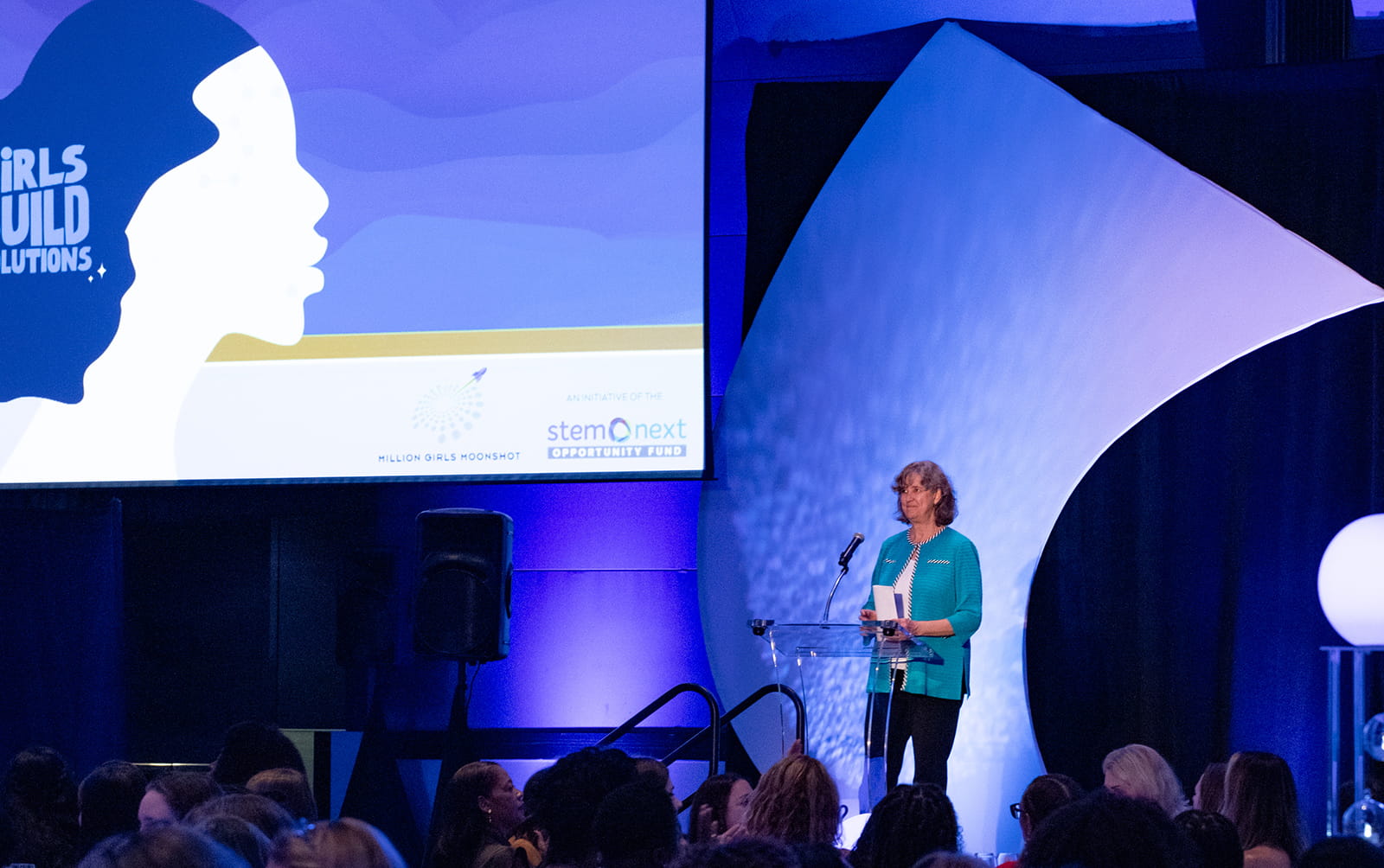 Supporting STEM nationwide with the Million Girls Moonshot | Aramco Americas